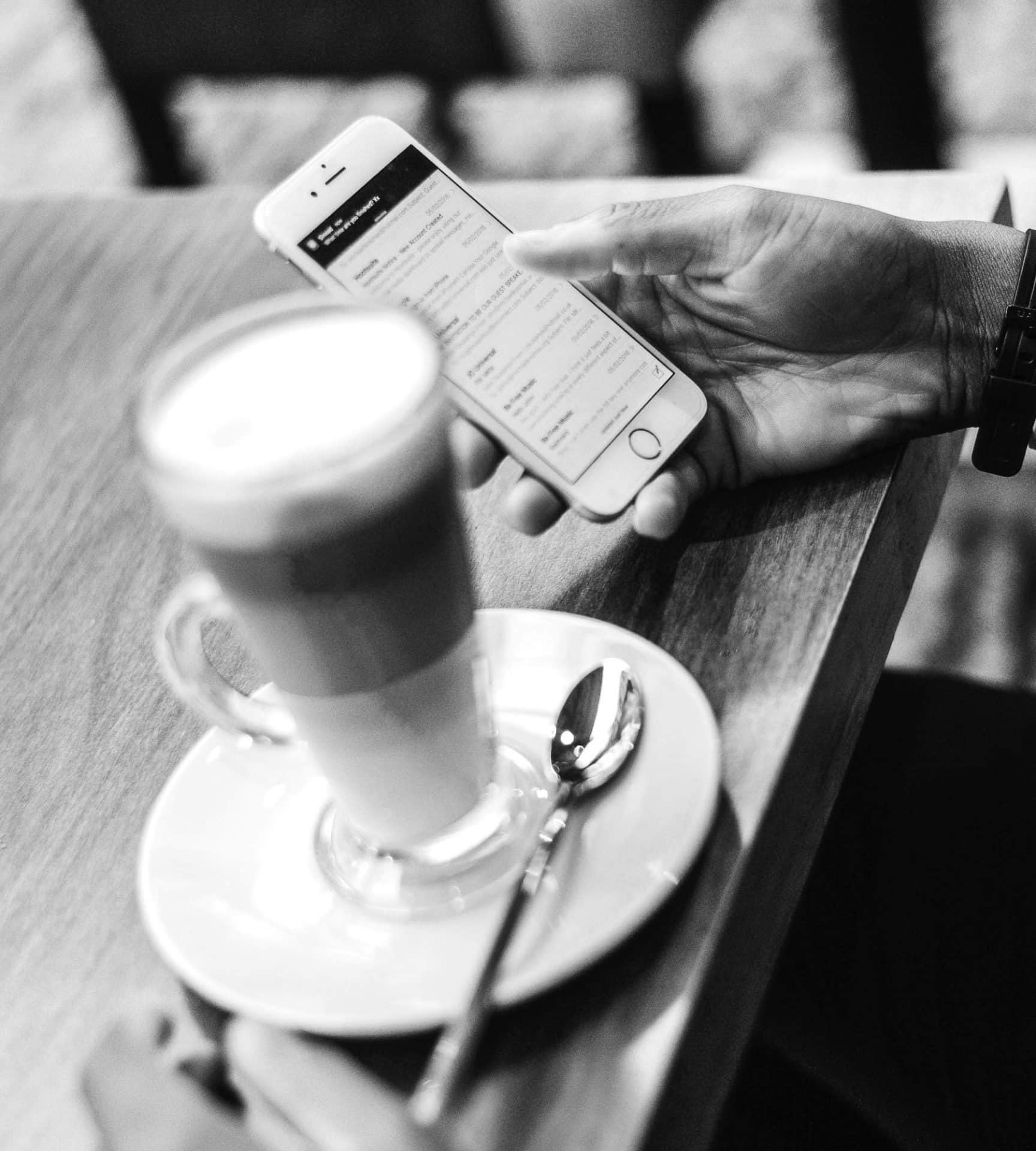 Carrying two phones – a badge of status and productivity or a symbol of ...